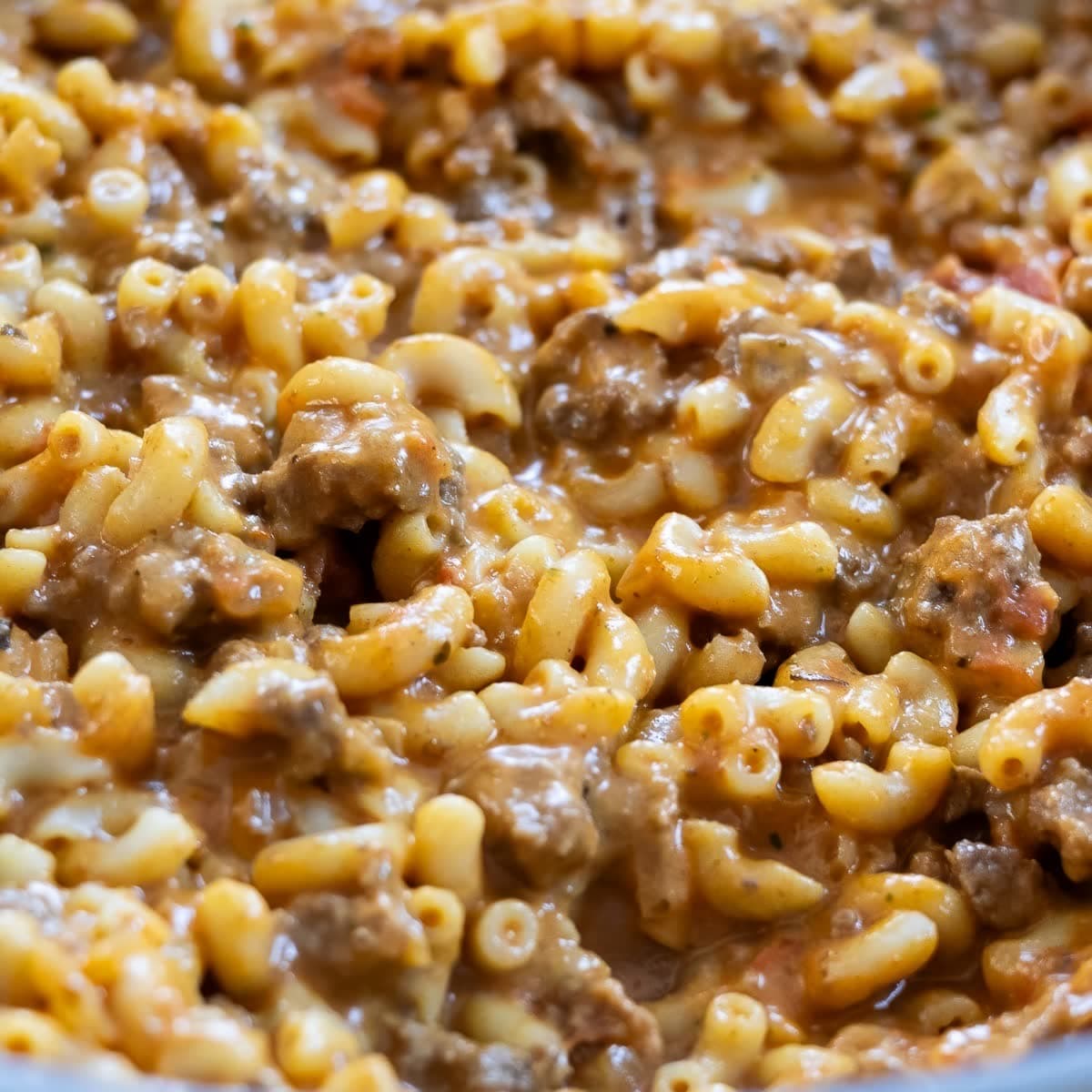 Cheesy Beef & Elbow Pasta: Homemade Hamburger Helper | Lola Jay Yum!